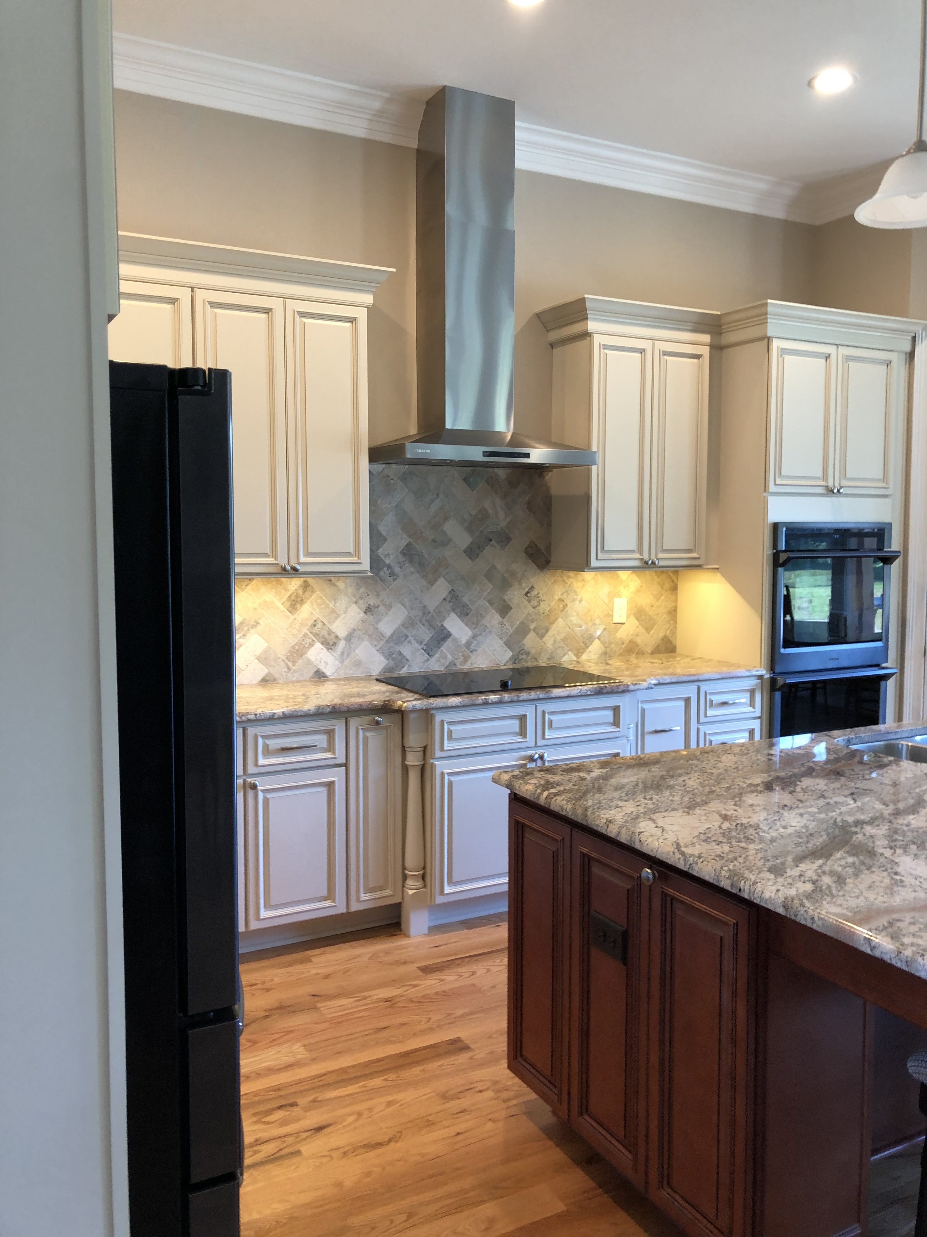 Custom Home - Wall - Hedrick Creative Building